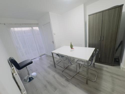 Chadwell Heath Rooms - Londres