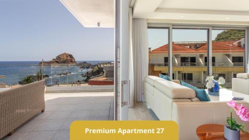 The Jolie - Panoramic Atlantic - Porto Moniz