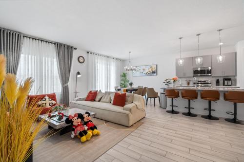 Private Room Near Disney & Omni Championsgate - Davenport, FL