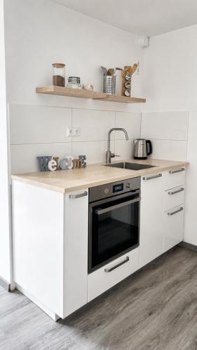 Cozy Apartment With Terrace & Free Parking - Würzburg
