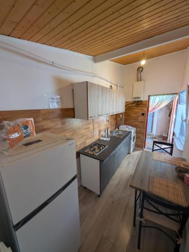 Hompot Accommodation - Deva