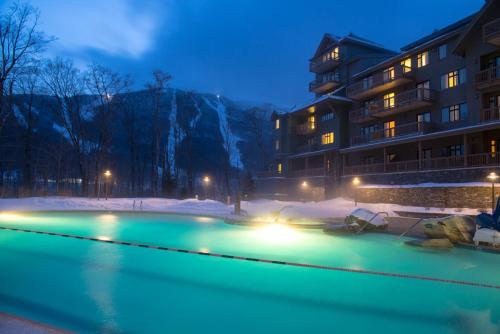 323 Studio Spruce Peak Lodge At Stowe Mt Resort Sleeps 4 - Stowe, VT