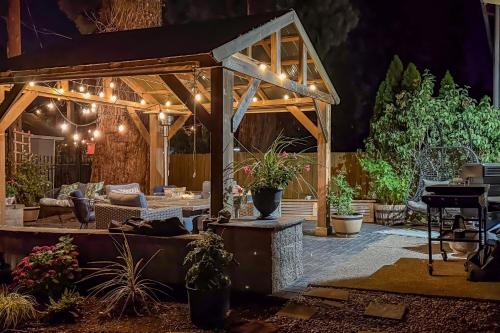 Heated Pool, Hot Tub & Fire Pit In Ruby Park - Eugene, OR