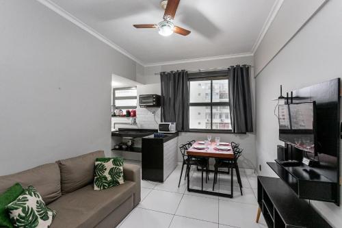 Apartamento Em Copacabana, Praia E Conforto Para 4 - Ipanema