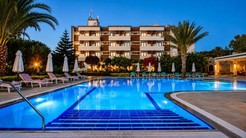 Anadol Hotel & Pool Central Kyrenia - Girne