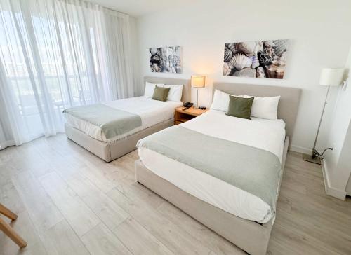 Relaxing Studio With Bay & Marina View - Hallandale Beach, FL