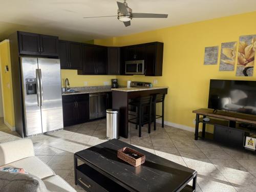 Island Couples Retreat - 1 Bed Condo In Red Hook - Saint Thomas