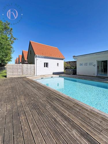 Les 5 Lodges Du Chateau - Piscine & Jacuzzi - Pas-de-Calais