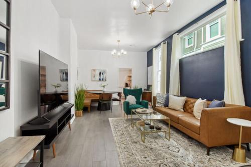 Delightful Canal Street Family Homes In Mid-city - Kenner, LA