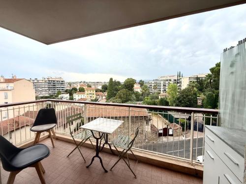 Charmant Studio Dans Residence Piscine A Cannes - Mougins
