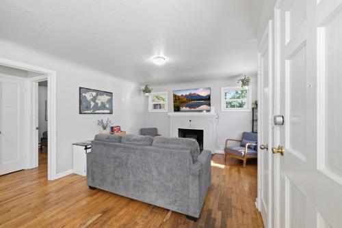 Charming 1930s Style Rustic Home - Eugene, OR