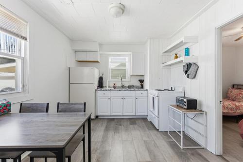 2br North Wildwood Cottage With Modern Updates - North Wildwood, NJ