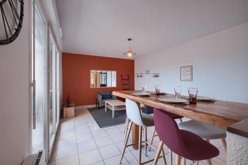 La Grange - Proche Centre & Parking - Laval, France