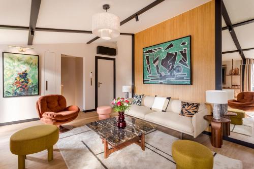 Merveil Signature Suite - Cyr Ii - Private Terrace - Paris 8e Arrondissement