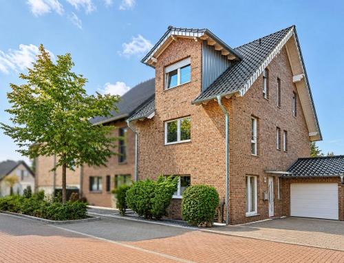 Modernes Ferienhaus, Sauna & Partyraum Zubuchbar - Neuss