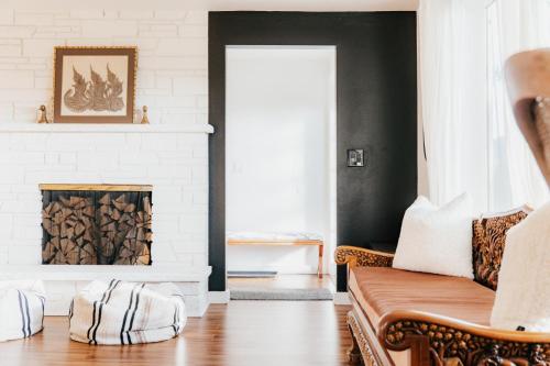 Zen Haus Garden Retreat, Prime Location, Luxe Amenities - Eugene, OR