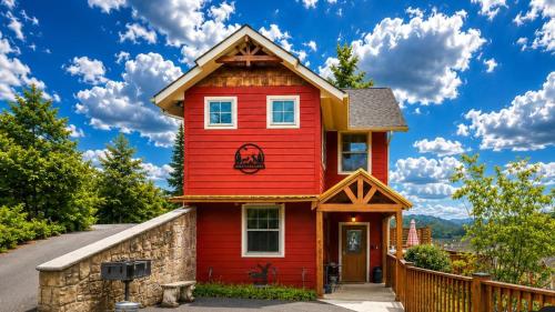 Red Oak Hideaway Walk Right Into Gatlinburg - Gatlinburg, TN