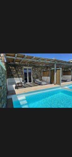 Klouvas Apartment - Mykonos