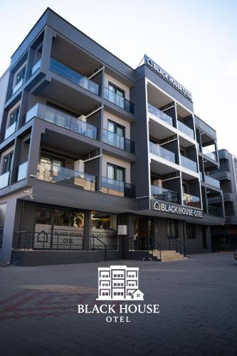 Black House Otel - Adana