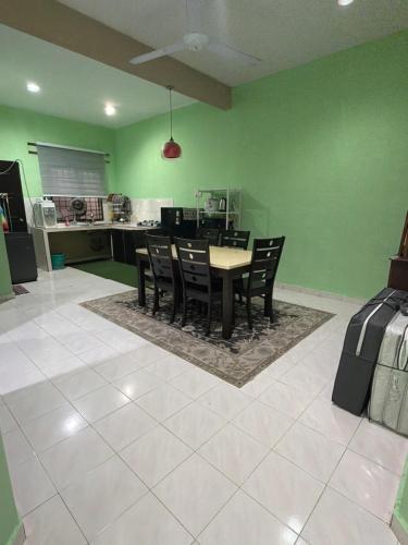 Homestay Taman Delima Paka Full Ac & Free Wi-fi - Paka