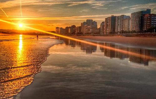 Apartamento Gijon Playa - Gijón