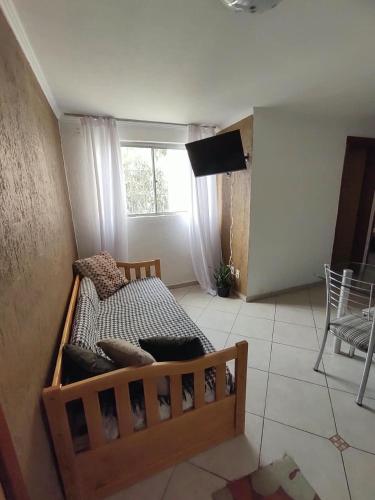 Apartamento Terreo, Bem Equipado, Com Estacionamento, Pra Seis Pessoas - Canoas