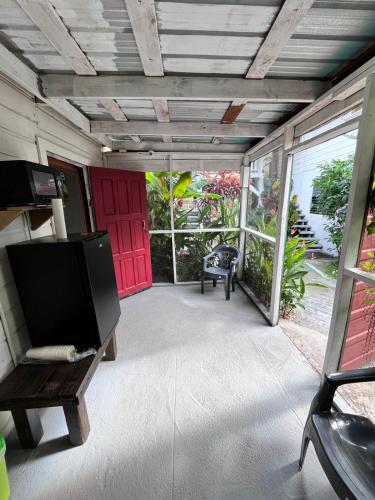 Garden Lodge Hotel - Placencia