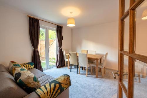 Spacious 3 Bed Home In Headington, Oxford - Oxford