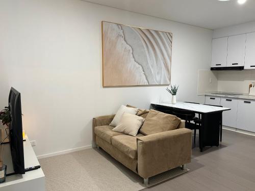 June Stay - Bassendean