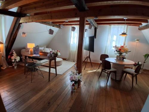 Herzstuck 1526 - Ferienwohnung In Der Altstadt, Dachgeschoss - Heppenheim (Bergstraße)