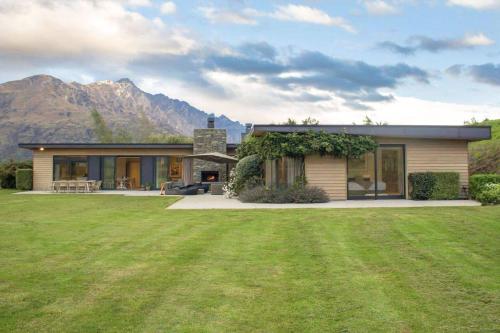 Alpine Retreat By Majordomo - Queenstown