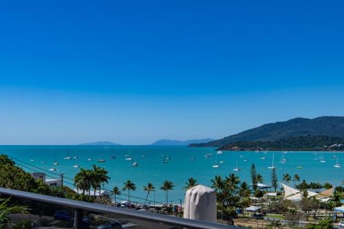 Island Vista Penthouse - Airlie Beach