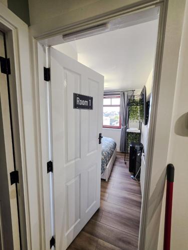 Double Rooms With Shared Bathroom Near The Shore And Tram - Leith