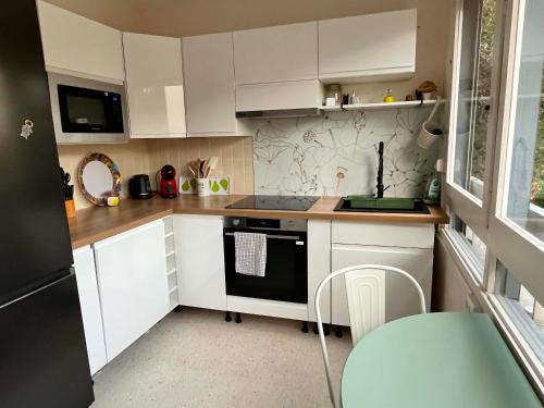 Cosy Nest - Nantes City Center - Terrace Loire View And Private Parking - Nantes