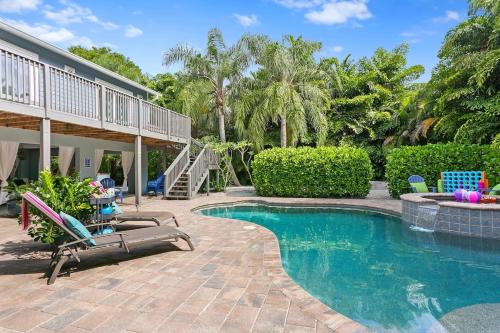 Family Paradise With Pool In Crystal Beach - Clearwater, FL