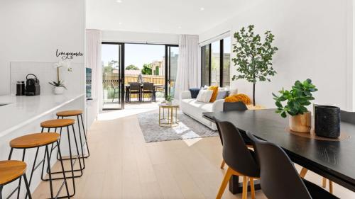 Fleetwood Atelier - Frankston