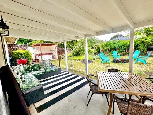 Hot Tub! King Bed-firepitt-near Airport& Freeway - Medford