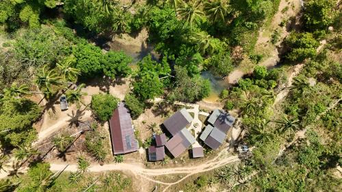 Tony's Country Glamping With Chalet With Private Wash Room Accommodation - El Nido
