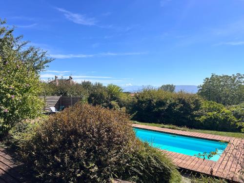 Chambre De Charme Dans Un Chalet Avec Vue Sur Les Alpes Et Piscine - Saint-Genis-Pouilly