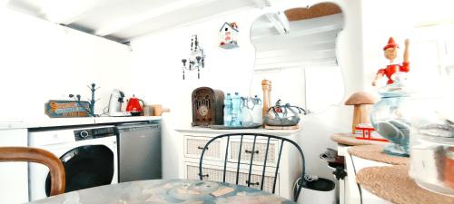 Paris Authentic House Open Space Studio Metro 14 Hopital Bicetre, Rer B Gentilly - Gentilly