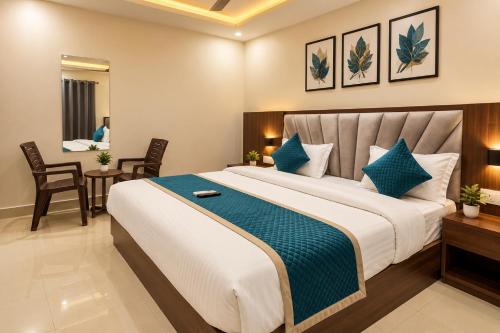 Hotel Blossom Rooms By Radhadham Affordable Stay With Prime Location - #Garden #Parking #Fully Ac #M - ブリンダーバン
