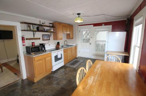 North Creek All Season Rental - Adirondack Mountains