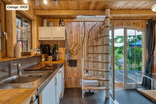 Henrys Tiny Houses - Cottage Inge Oder Bungalow Regina Mit Glamping Zelt Im Sommer - Ruhig, Garten, - Würzburg