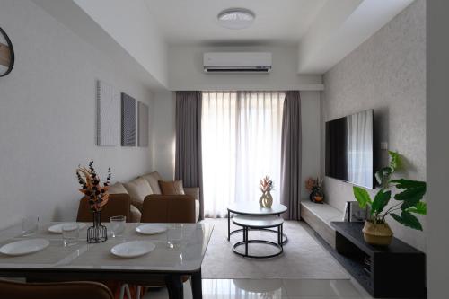 Taipei Main Station Modern Comfort Apartments - 台北車站現代舒適電梯大樓 - Taipei