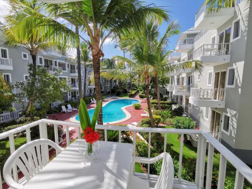 Sol Caribe Dreams At Los Corales Beach - Punta Cana