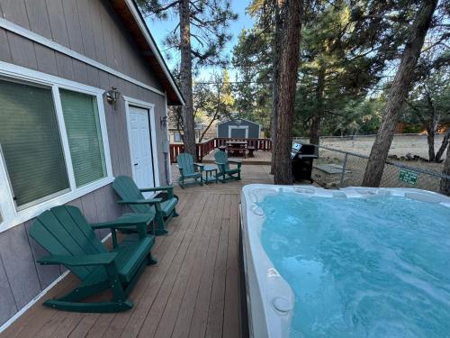Big Bear Nature Escape! Cabin 7 Mi To Lake - Forest Falls, CA