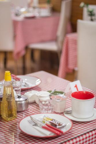 Hostal Del Estrecho - Punta Arenas