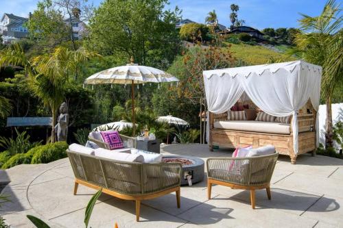 Private Balcony And Coastal Escape - Carpinteria, CA