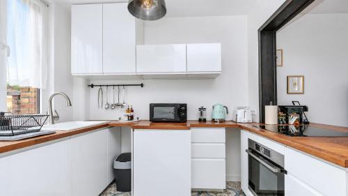 Le Lafayette - Loft Renove - Chateau 10 Minutes - Versailles
