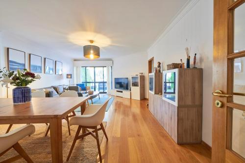 Amazing Downtown Family Apartment With Terrace And Parking - Lisbon